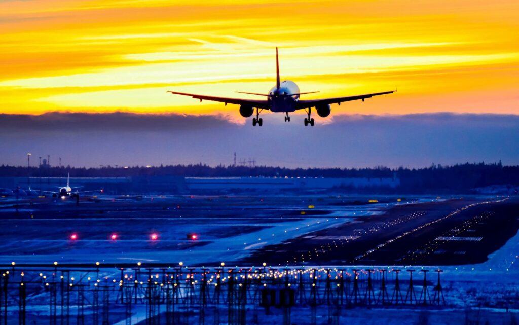 Fort Lauderdale Commission approves contract for airport expansion ...